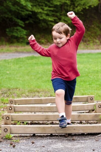 Fun Outdoor Play Activities for Kids | Spectacokids